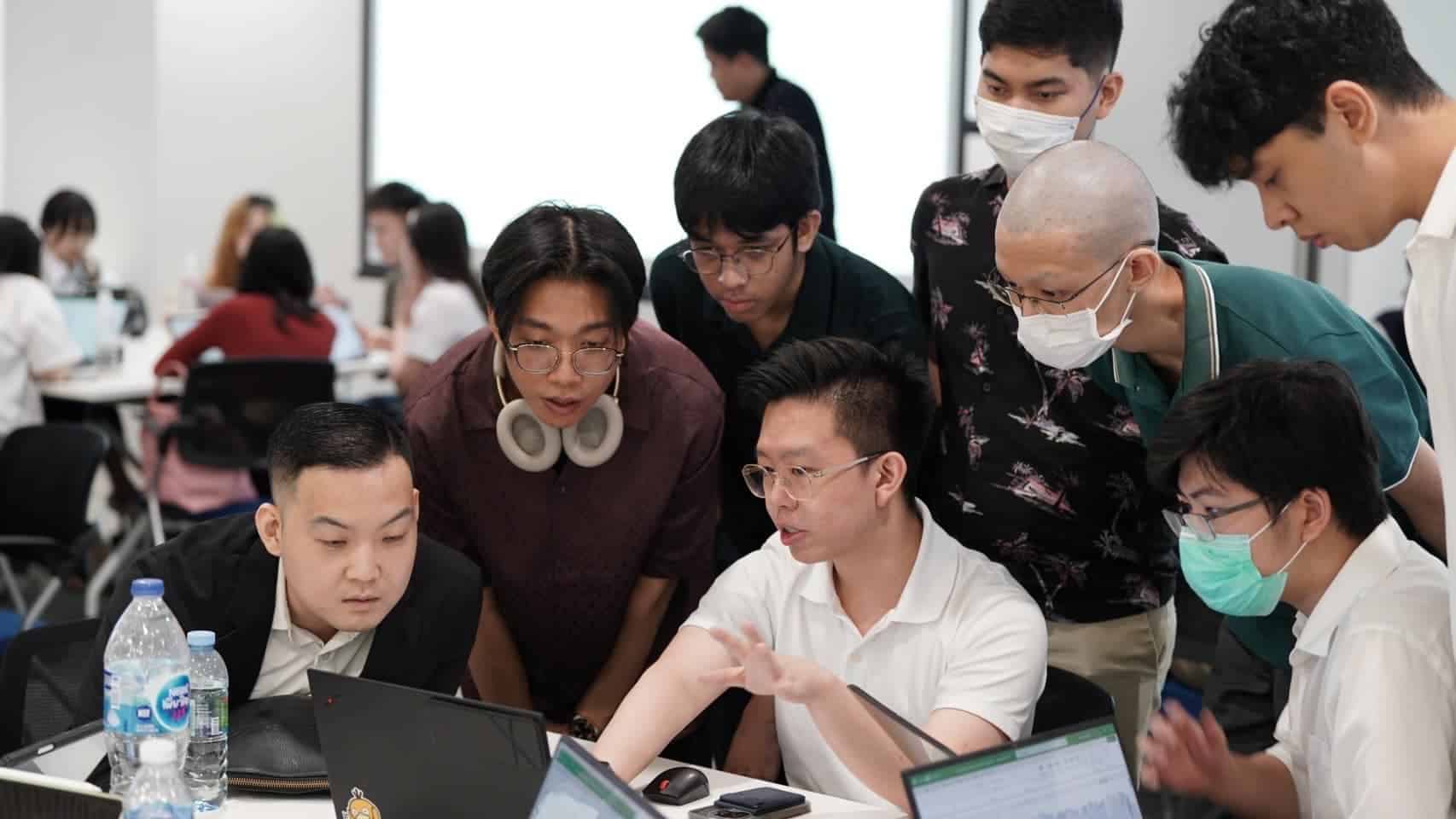 LLBel Data Science Hackathon at Lazada Thailand - คณะนิติศาสตร์ จุฬาลงกรณ์มหาวิทยาลัย